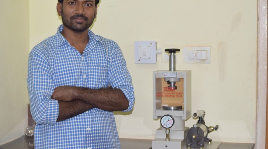 Members – Debayan Sarkar